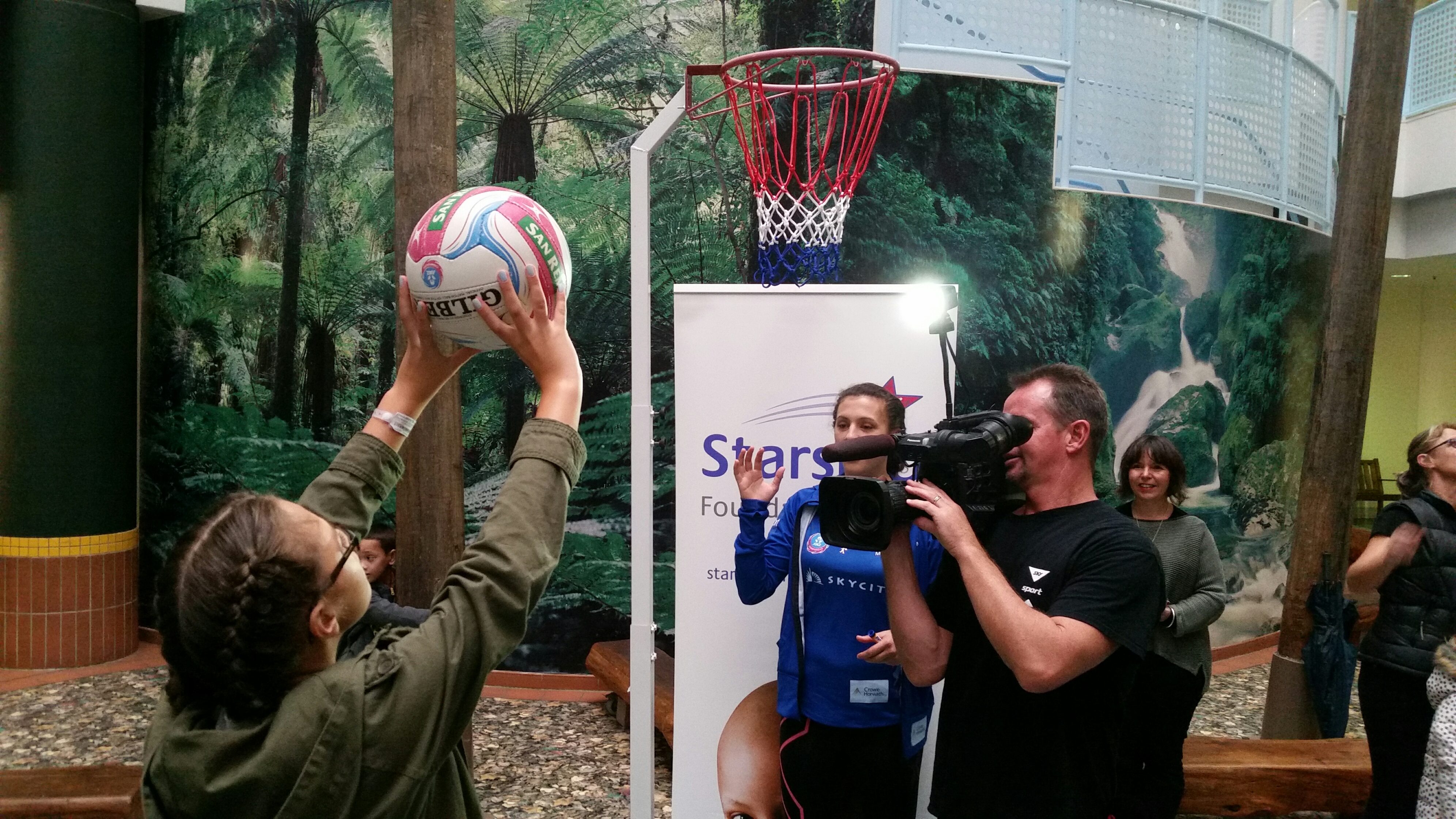 SKYCITY MYSTICS VISIT STARSHIP CHILDREN’S HOSPITAL | Northern Mystics